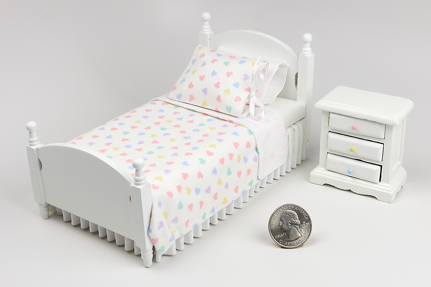 Candy Hearts Bedroom – Dollhouse Alley